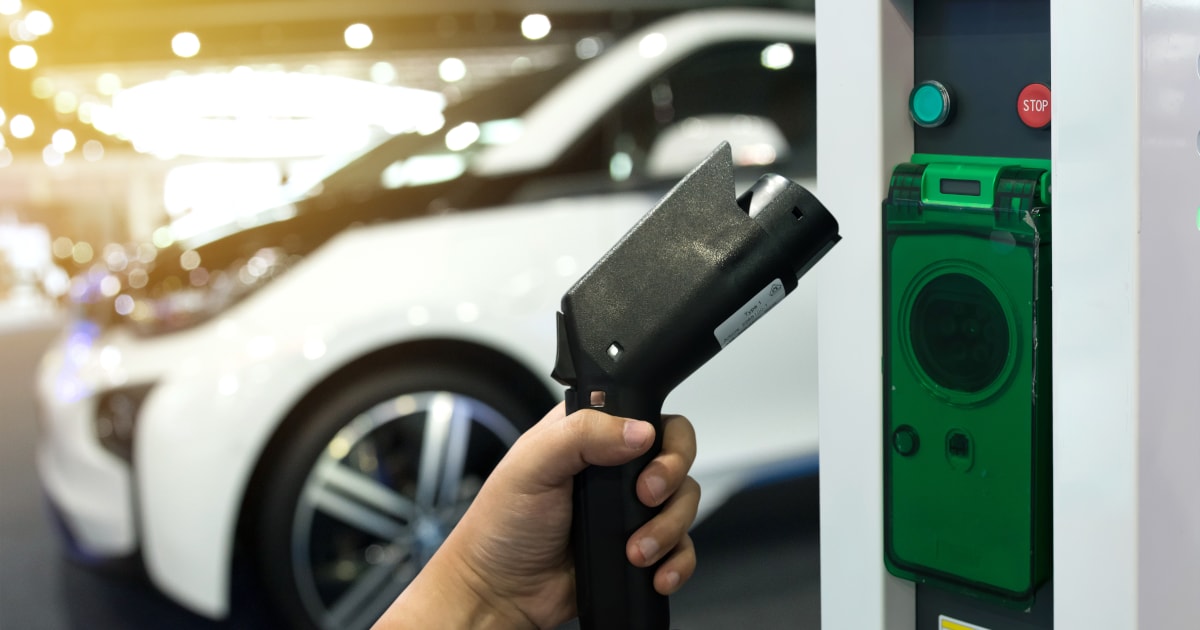 How long does it take to charge an EV? | TomTom Newsroom