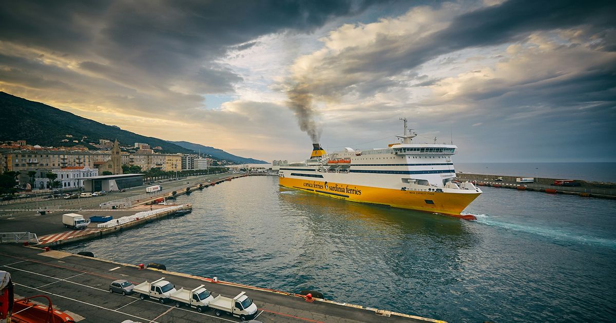 Road vs Ferry in Sweden | TomTom Newsroom